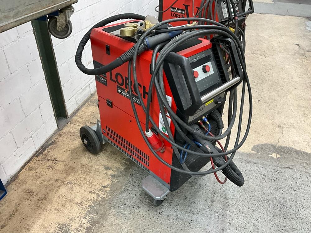 Lorch MicorMIG Pulse 350 MIG welding machine | Dome Auctions